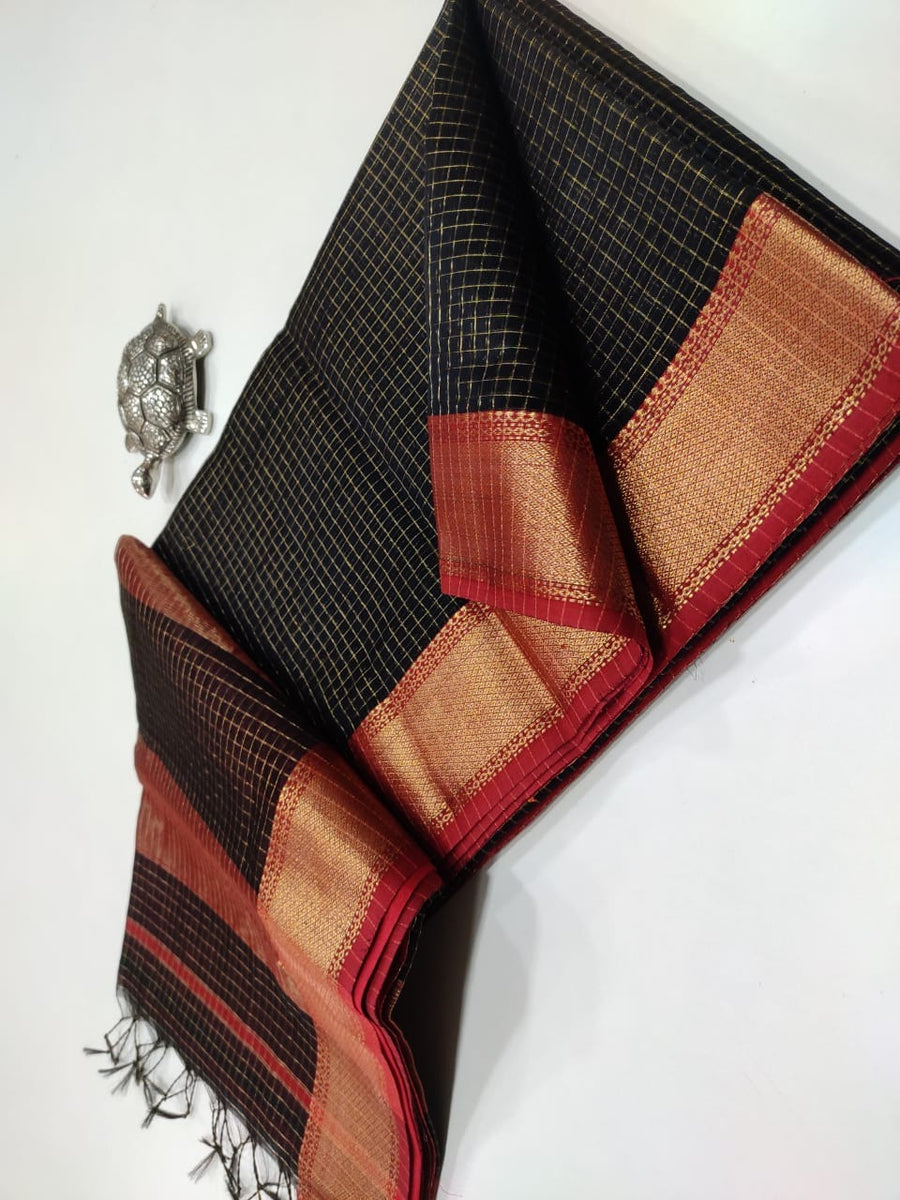 Handloom Silk Cotton Maheshwari Saree with Zari border and gold checks ...